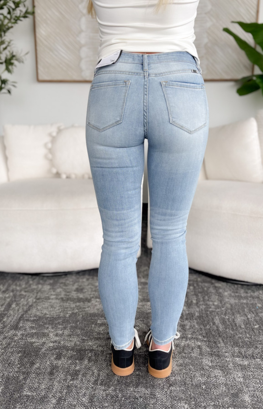 Brandi Mid Rise Skinny KanCan Jeans – Creative Touch Boutique